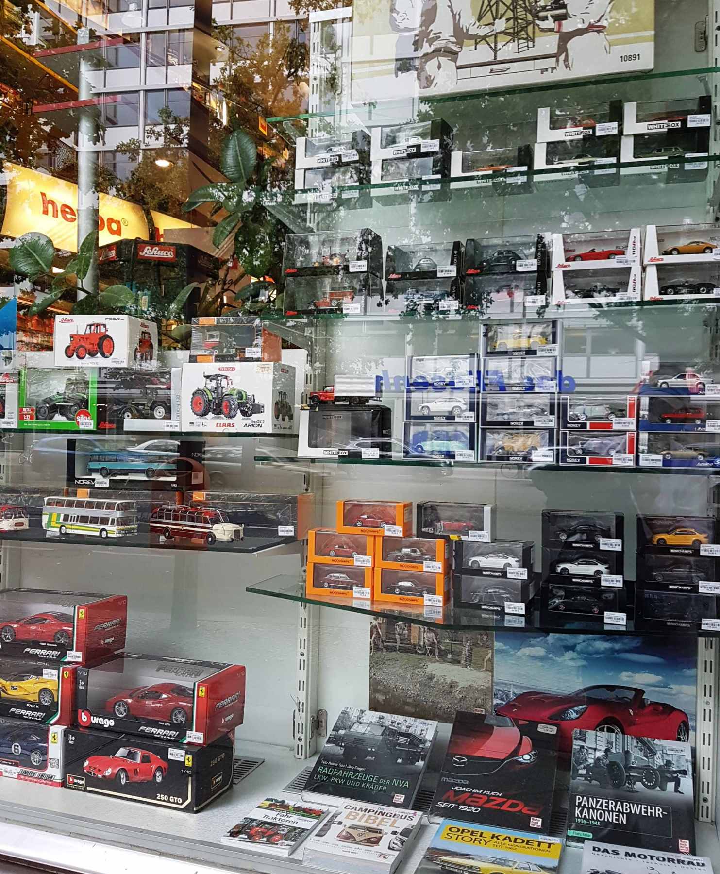 Dines Bogø, Berlin, Turberg Modellbhanen